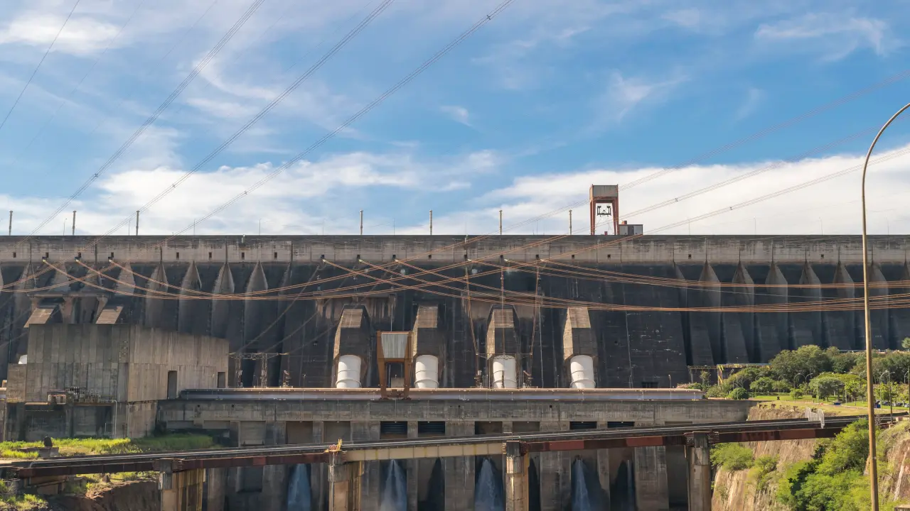 Integrated intrusion alarm & access control system for CELPE ...