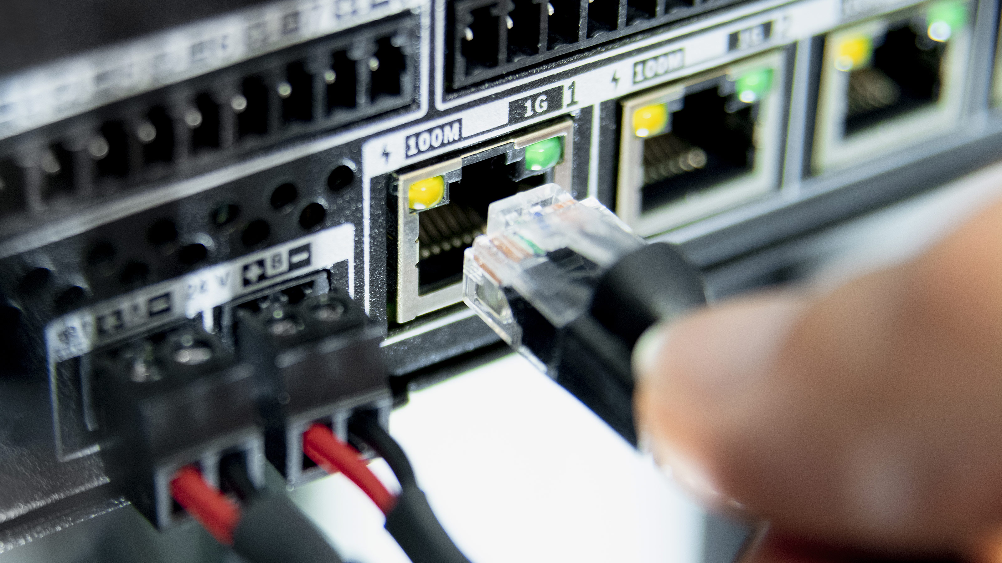 PRAESENSA Control Interface Module | KEENFINITY Group I North America