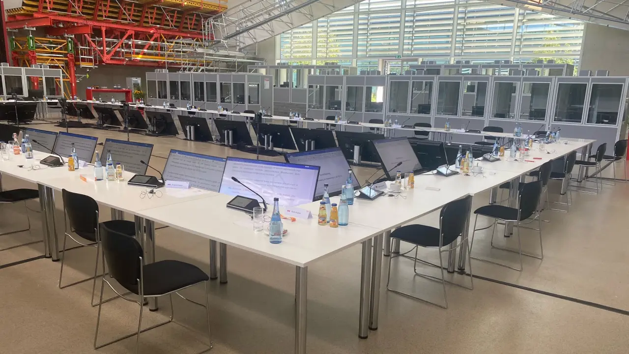 Conference equipment for hire | Keenfinity Group I Australia & NZ