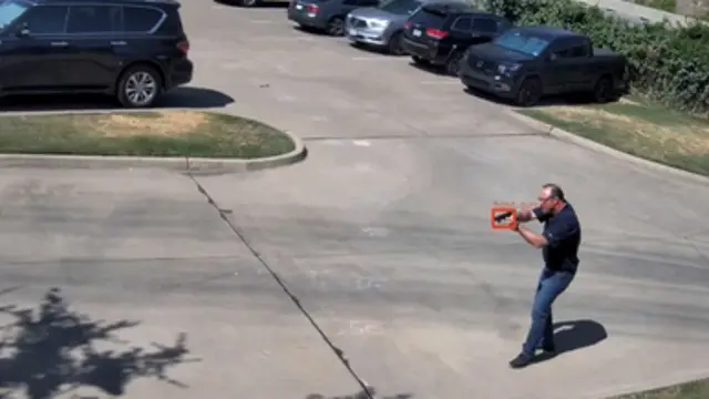 IVA Pro Visual Gun Detection | KEENFINITY Group I North America